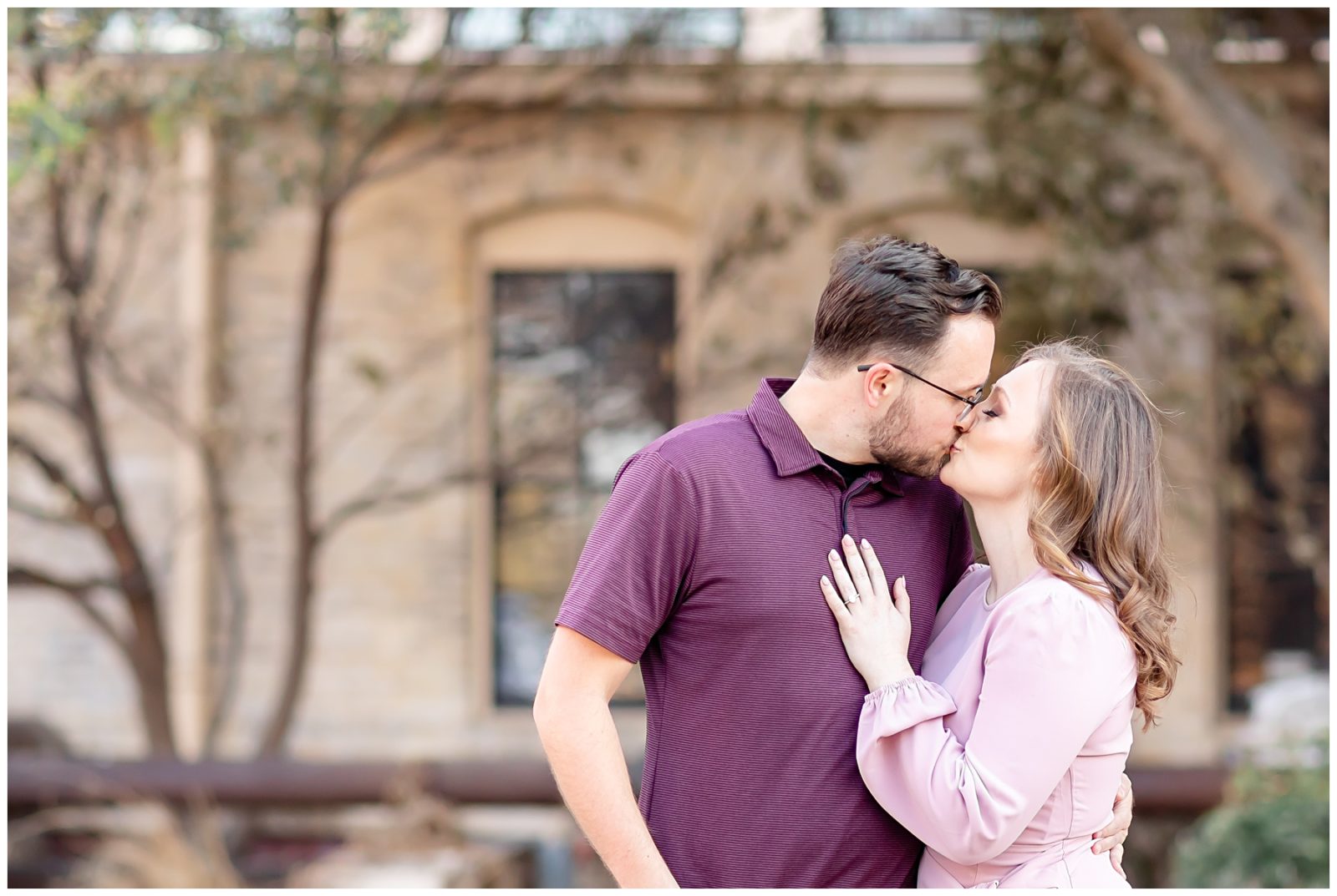 Sandra + Adam’s Engagement Session at the Historic Pearl | Blog