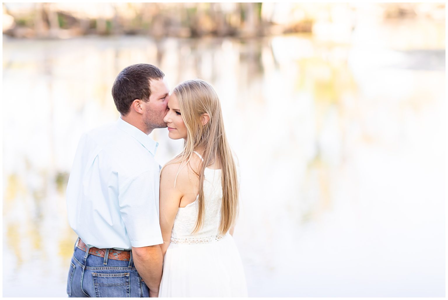 Ashlee + Chad’s Engagement Session at Landa Park | Blog